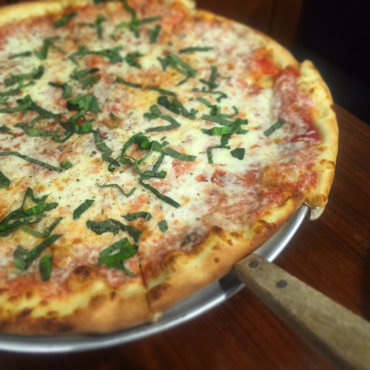 Where to eat pizza in the UAE - UAE restaurants - UAE pizzerias ...